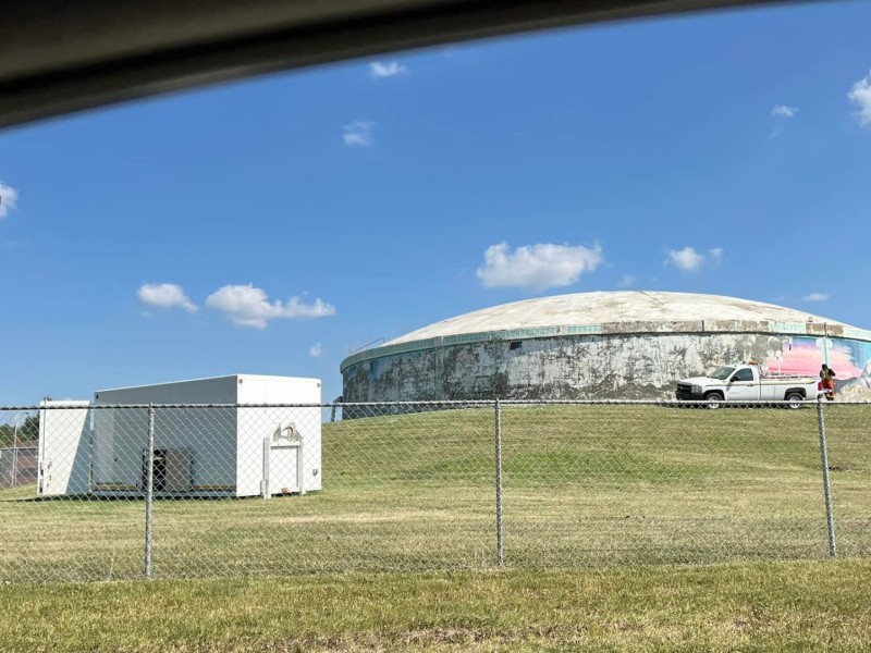 FSJ water tower being repainted