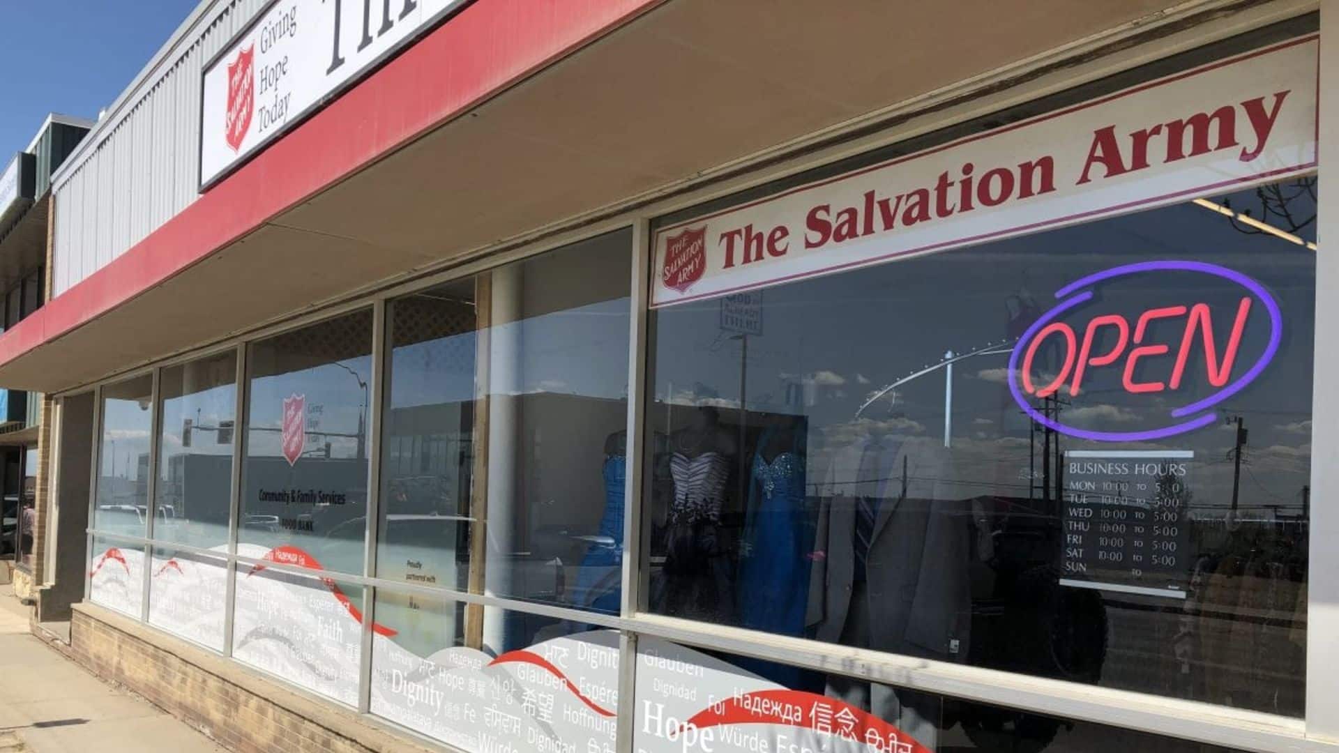 Salvation Army kick starts 2025 Christmas Kettle Campaign