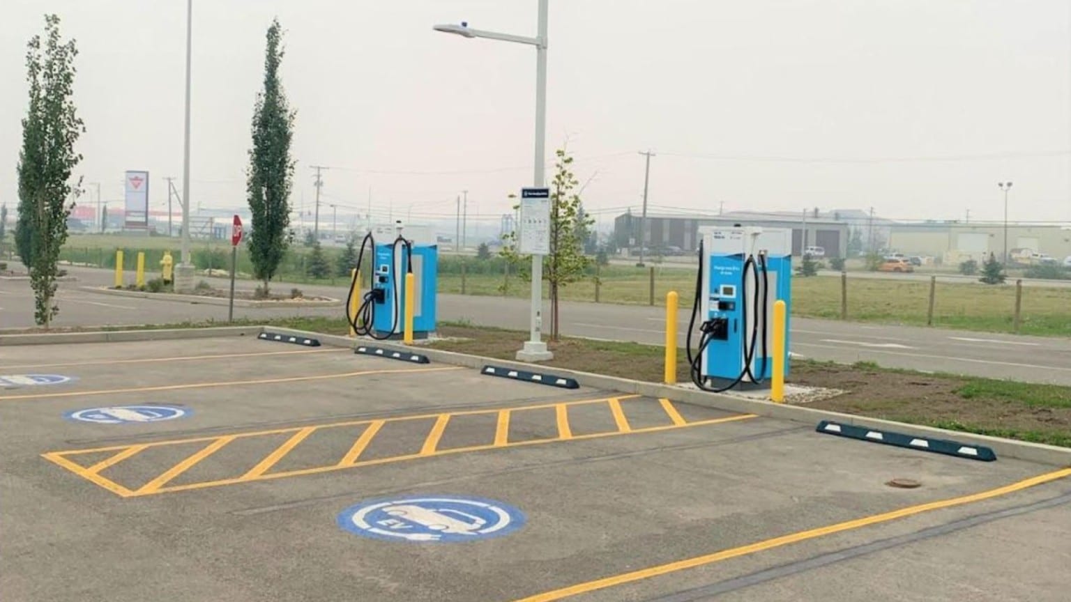 BC Hydro adds two EV charging sites in Peace region