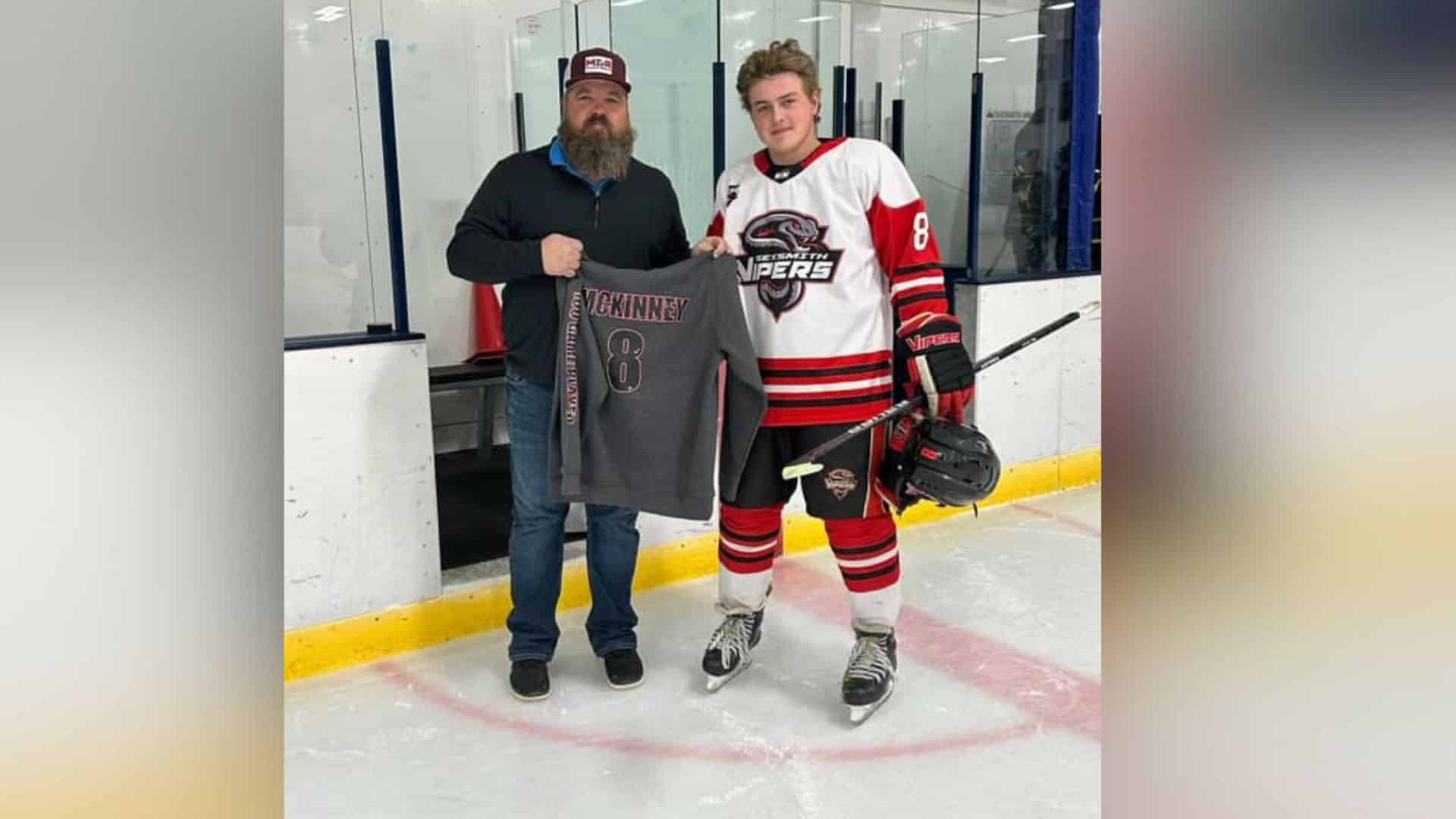 Huskies' win streak snapped in shootout