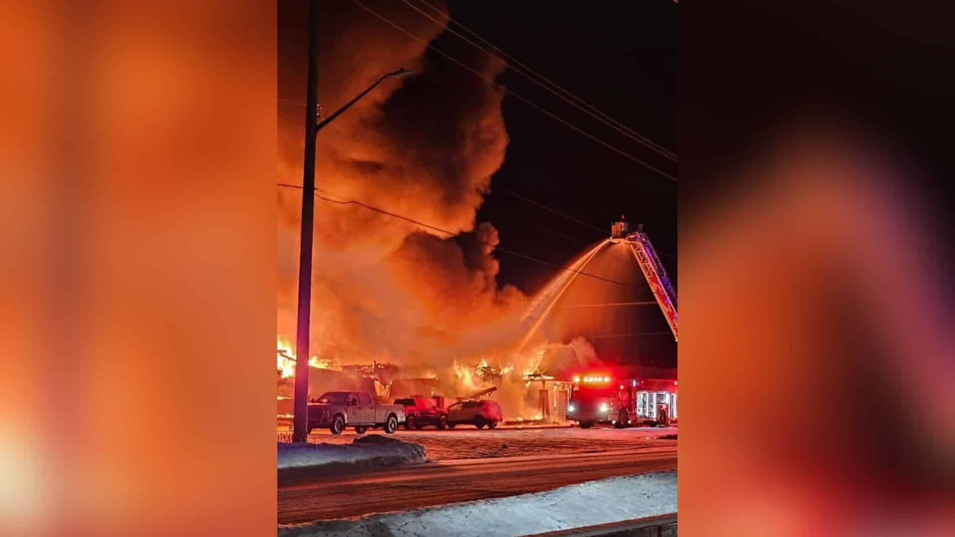 Casey’s Pub destroyed by fire