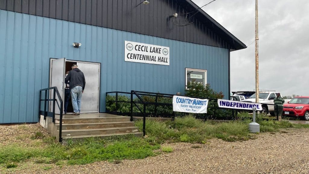 Northern independence group gauges interest at Cecil Lake meet