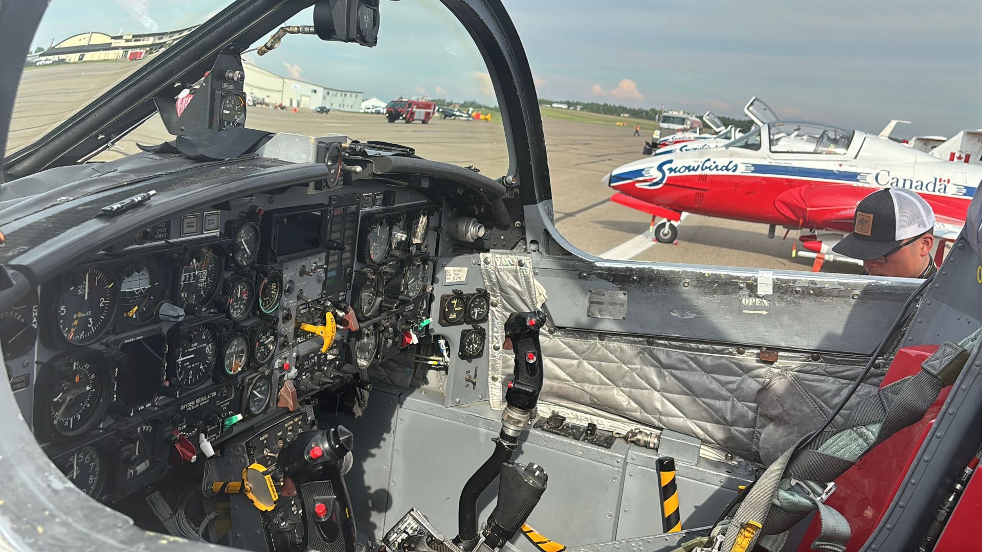 RCAF Snowbirds fly at Fort St. John International Airshow 2025