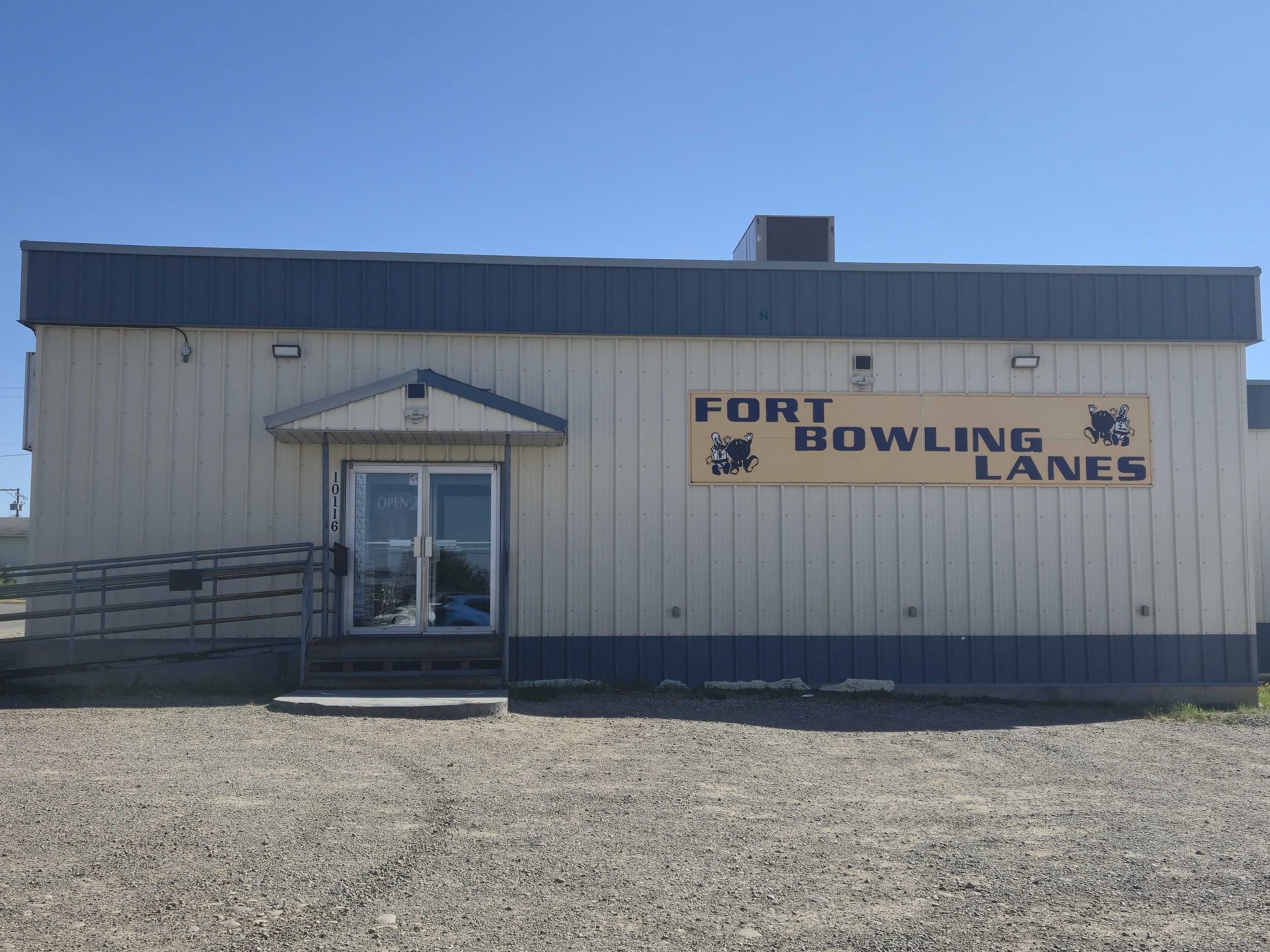 Fort Bowling Lanes (2) – Energeticcity.ca