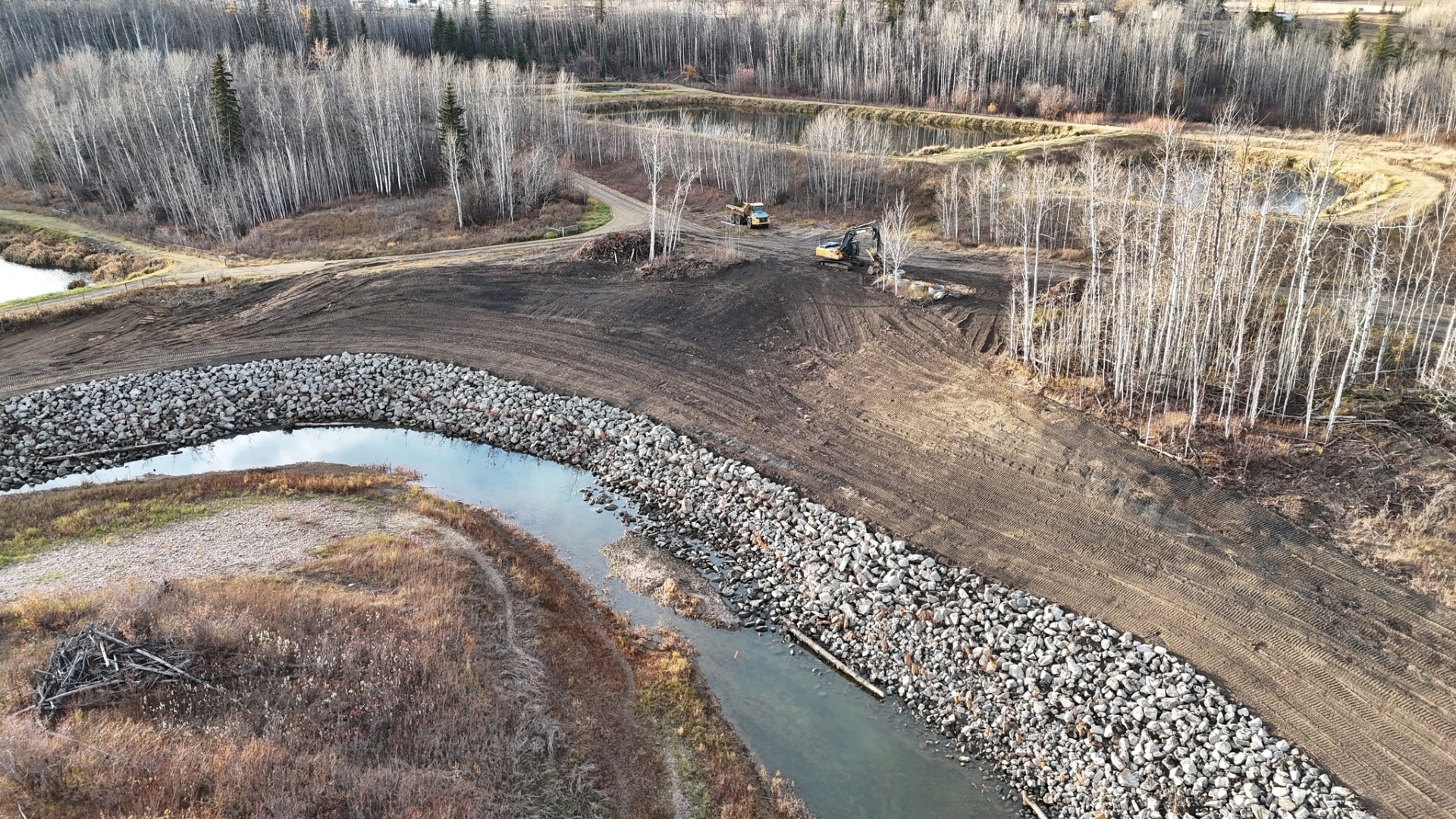 Pouce Coupe completes lagoon bank stabilization project