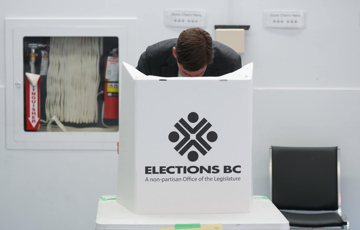 Elections BC seeks to lengthen campaigns by three days, warns about ...