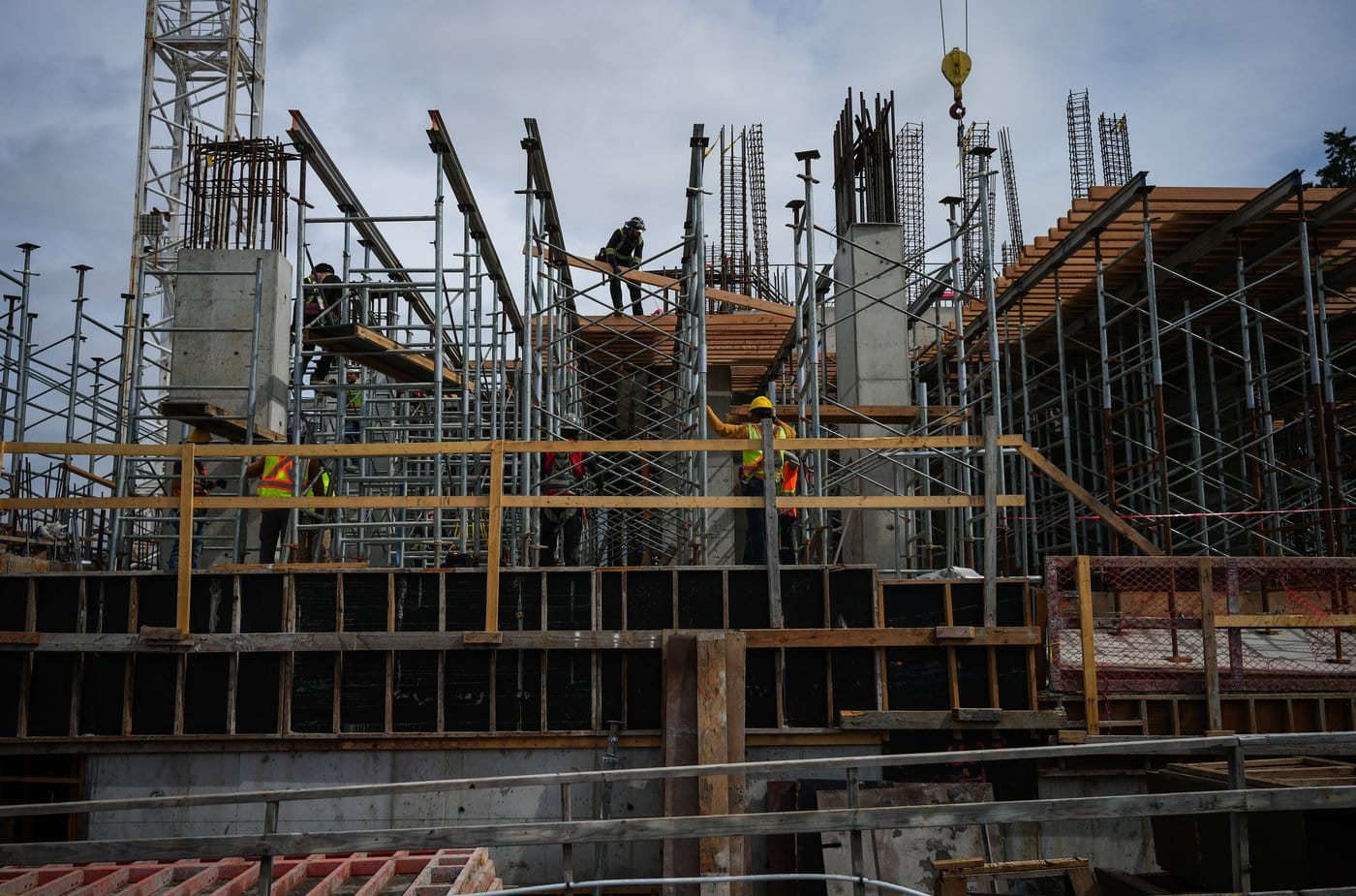 B.C. home sales and prices both down about 6% last month, amid Lower ...