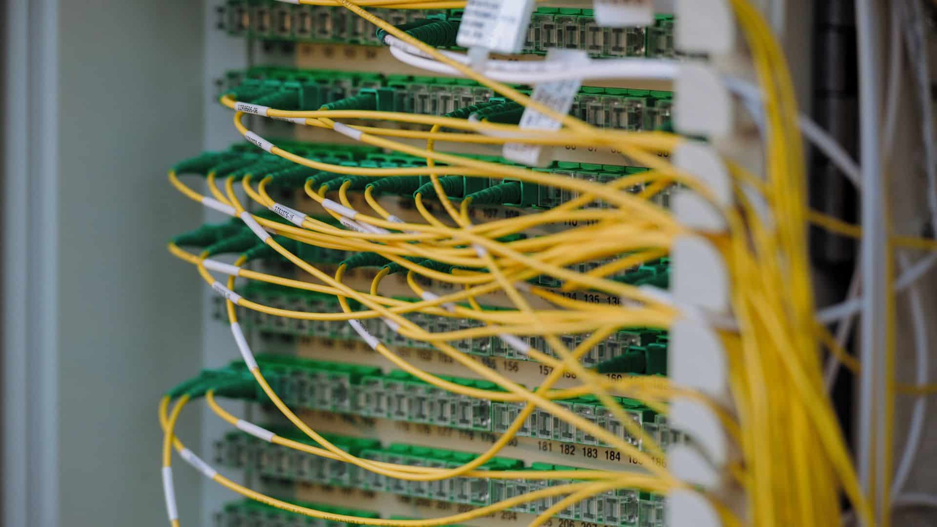 Deadline extended for Rogers' northeast B.C. fibre-optic project