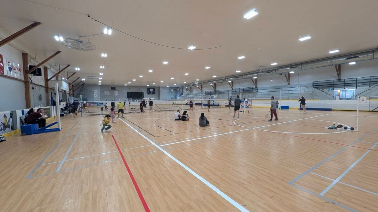 Kin-Arena-Badminton – Energeticcity.ca